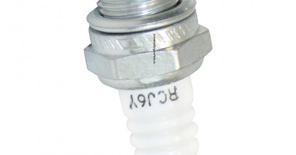 Champion RCJ6Y Spark Plug